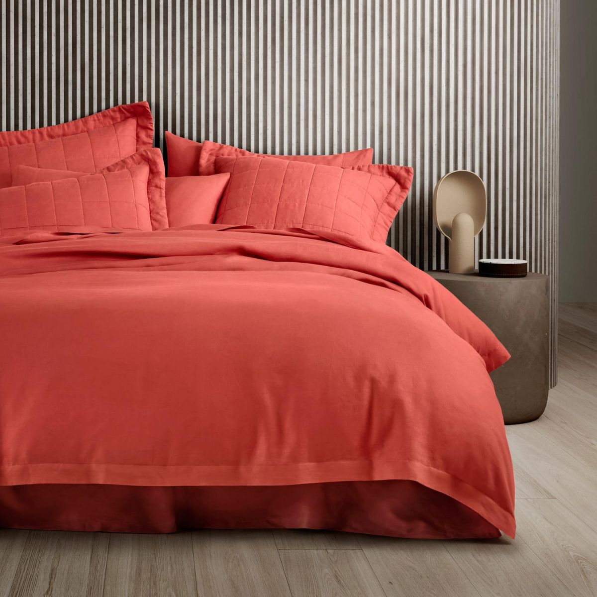 Sheridan Abbotson Linen Quilt Cover washed red | Sheridan Outlet